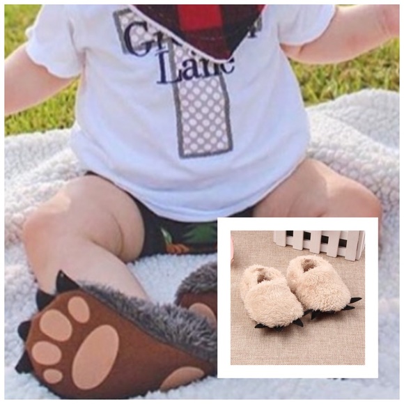Shoes | Nwt Beige Furry Paw Animal Slippers | Poshmark